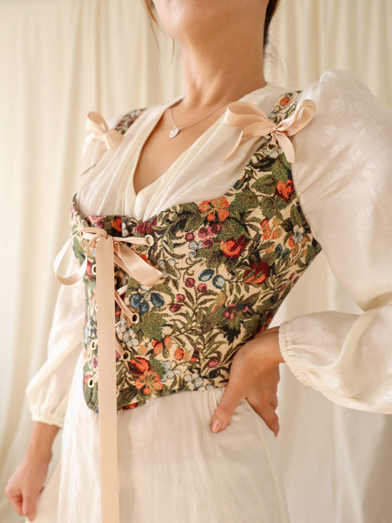 Emma Breeze Corset – OJAYROOM